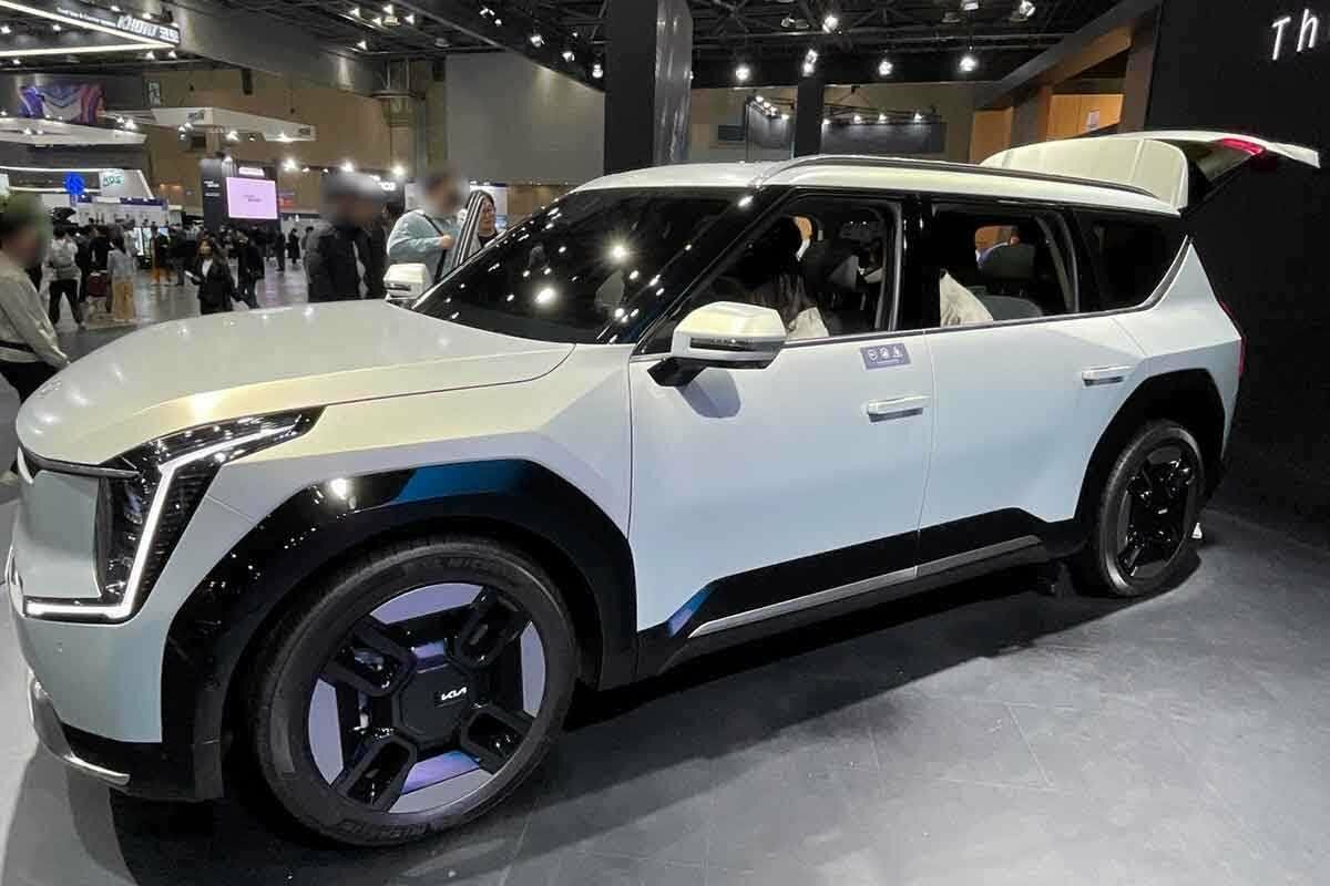 “보조금 애매할듯?” 기아 야심작 EV9, 비싸도 산다 VS 보류. 여러분의 선택은? - 네이트뷰