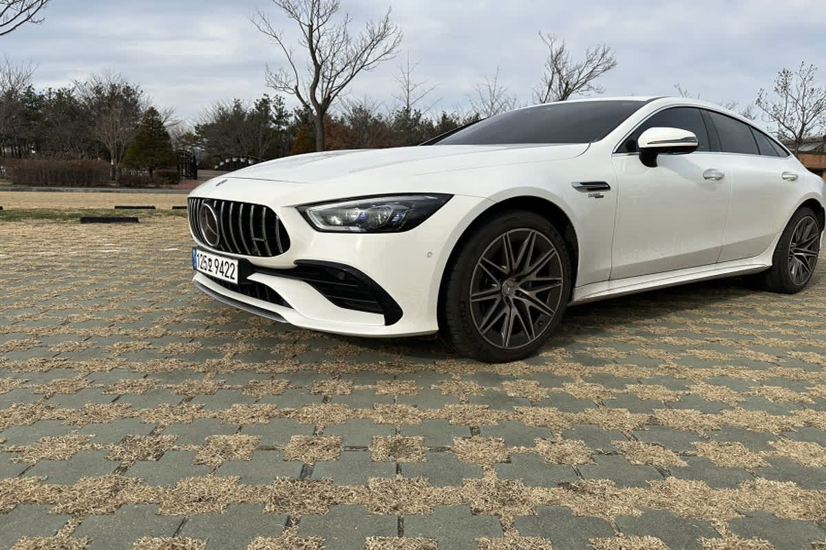 벤츠 AMG GT43 4도어 연비는 과연 어떨까? - 네이트뷰