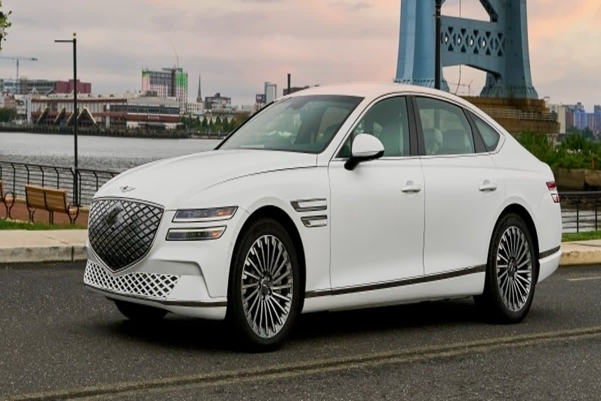 제네시스 G80·G80e, 미국 IIHS 충돌평가 최고등급 획득 - 네이트뷰