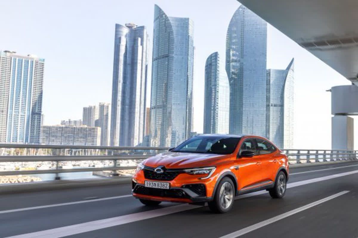 르노 XM3 E-TECH 하이브리드, 한 번 충전에 1000km 너끈히 - 네이트뷰