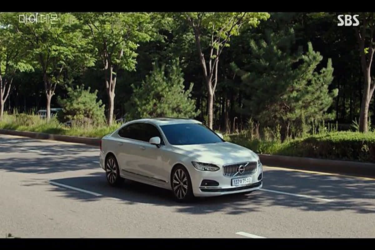 볼보자동차코리아, SBS 금토 드라마 ‘마이 데몬’에 S90∙XC90∙XC60 차량 지원 - 네이트뷰