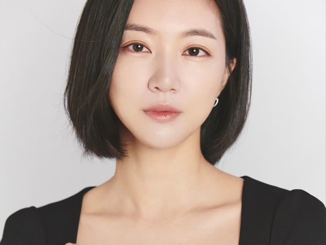 IQ 156, 언니 따라 갔다 멘사 회원 된 뇌섹녀 여배우의 안타까운 근황 - 네이트뷰