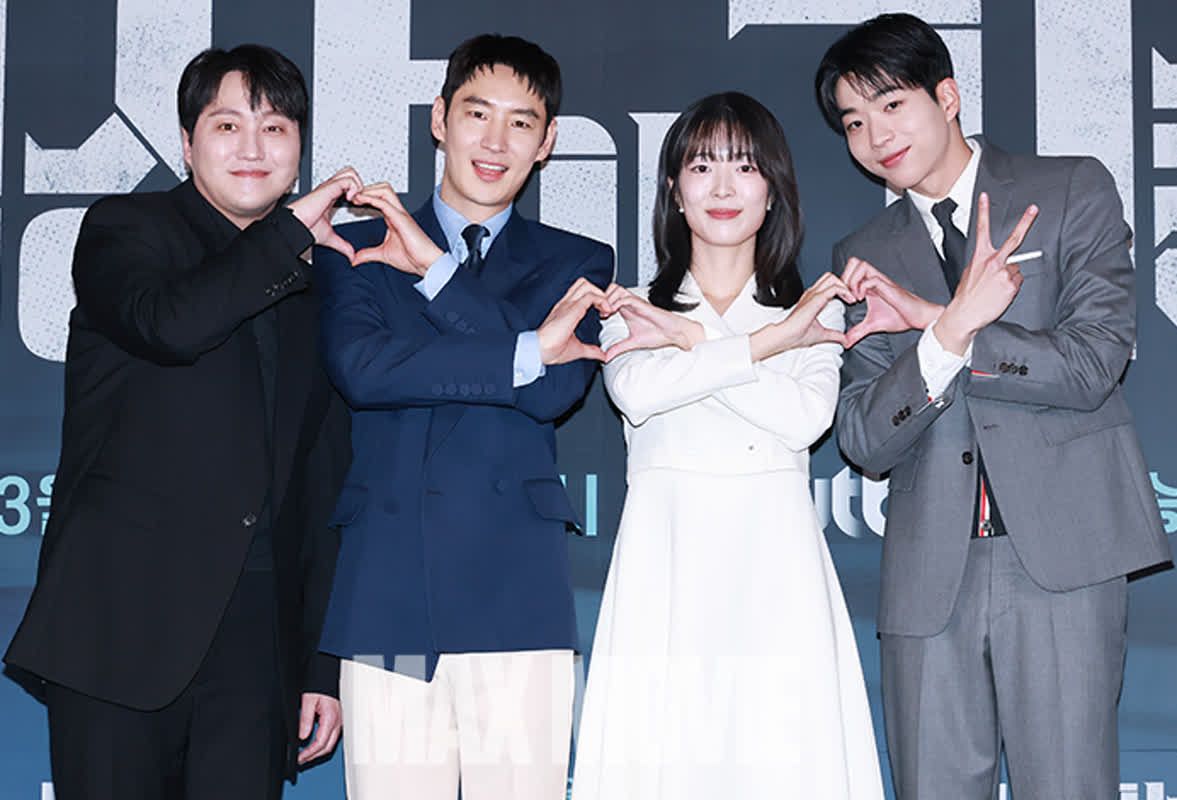 [맥스포토] 이제훈·김대명·한현호·차강윤의 ‘협상의 기술’ - 네이트뷰